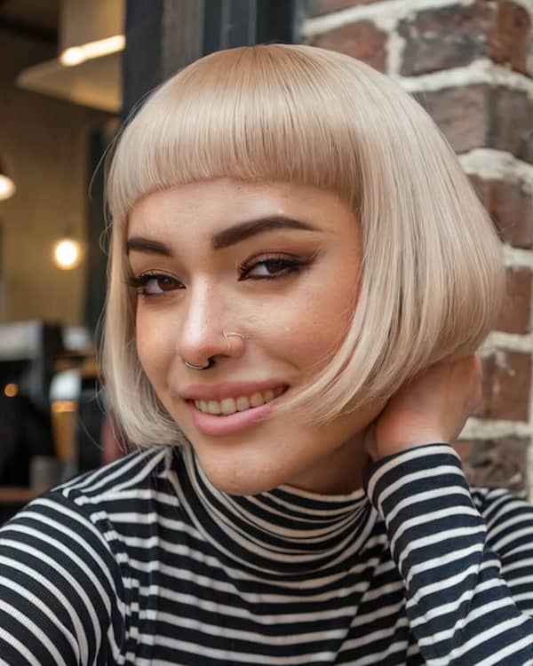 30 Elegant Blunt Bob Haircuts for All Face Shapes
