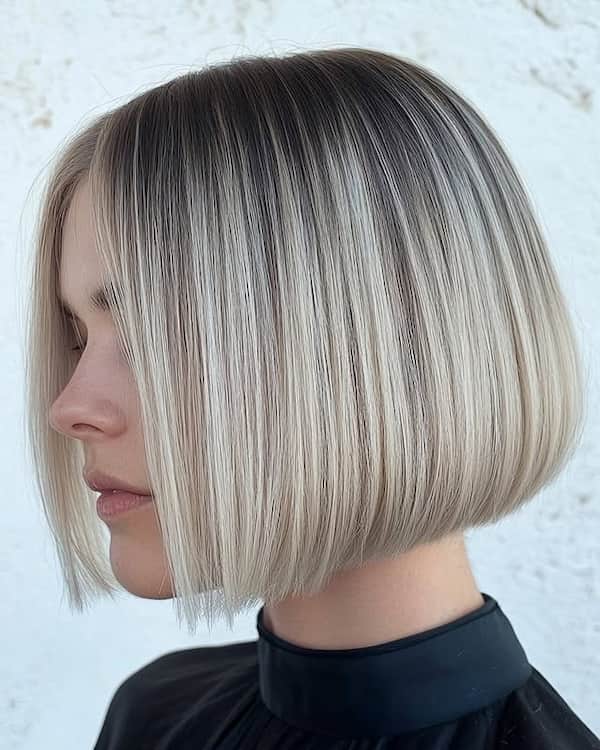 30 Elegant Blunt Bob Haircuts for All Face Shapes